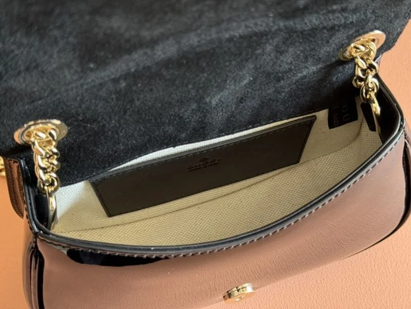 Accurate model Gucci Satchel Bags