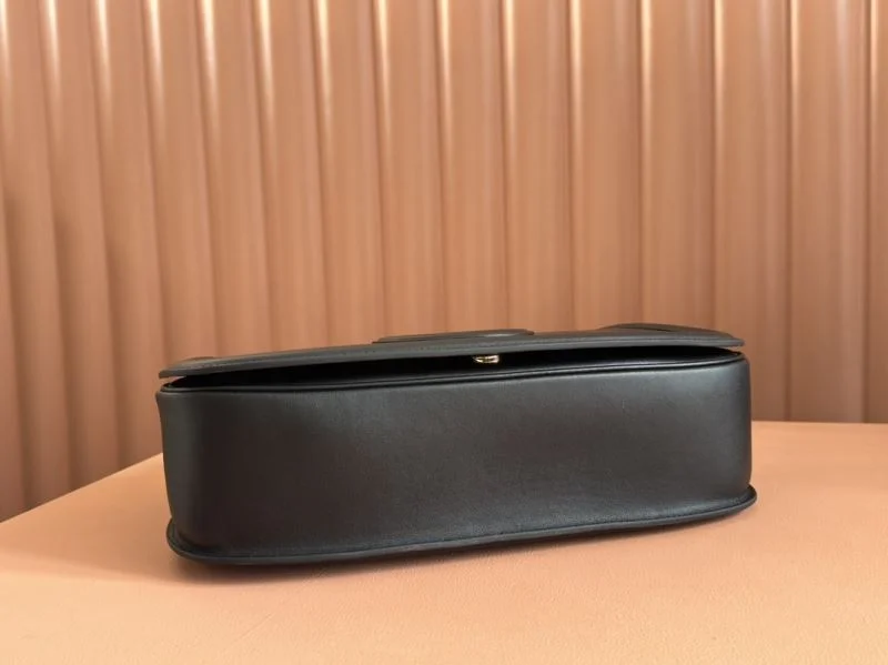 Value-priced Gucci Satchel Bags