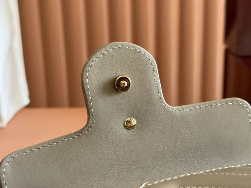 Inexpensive Gucci Satchel Bags