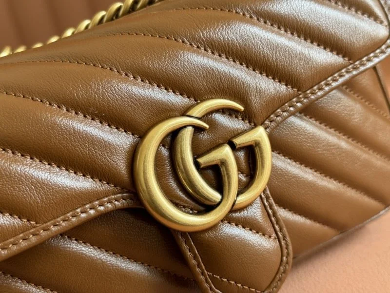 Accurate model Gucci Satchel Bags