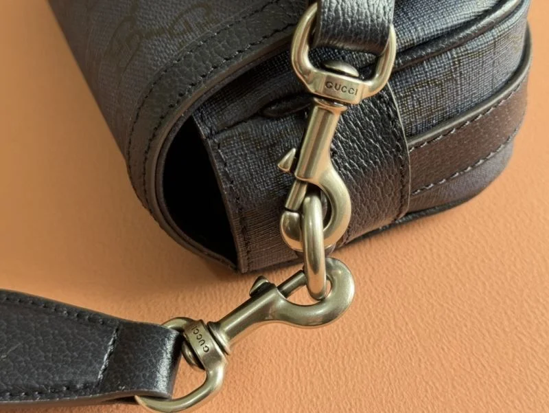 Indistinguishable Gucci Satchel Bags