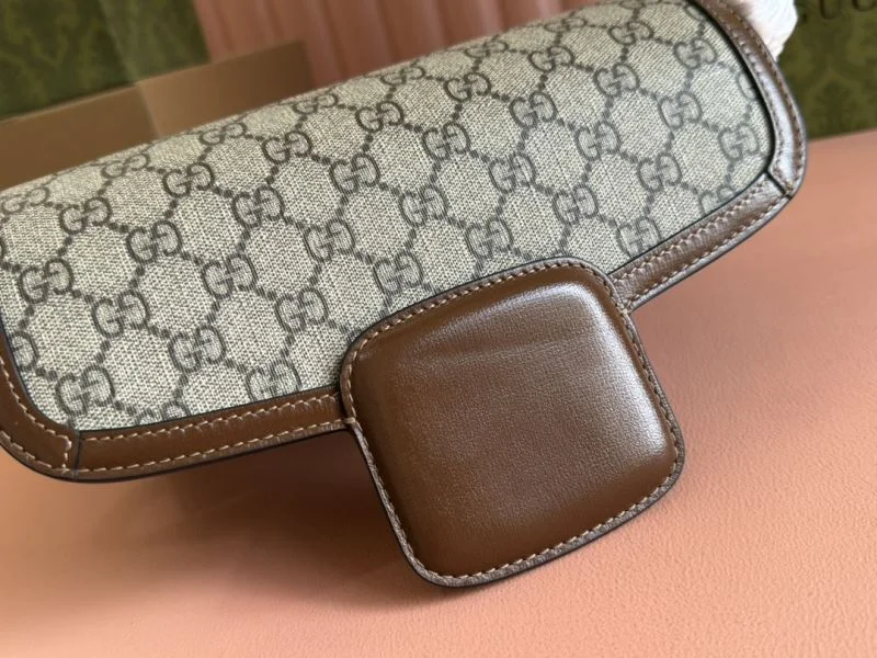 Accurate model Gucci Satchel Bags