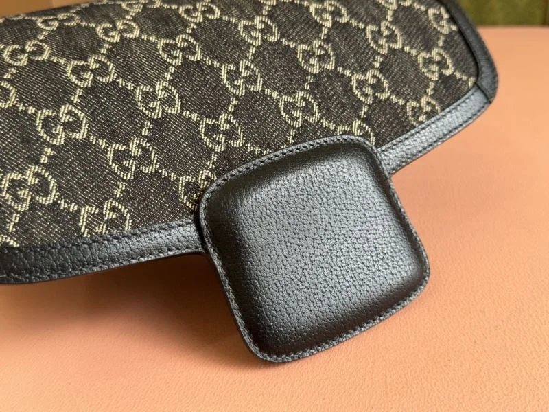Exact replica Gucci Satchel Bags