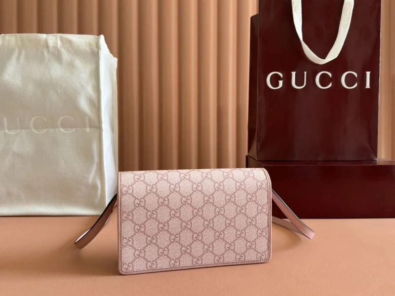 Reasonably priced Gucci Satchel Bags