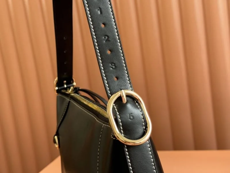 Top match Gucci Satchel Bags