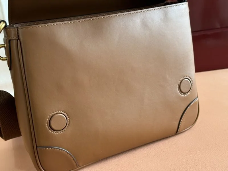 Indistinguishable Gucci Satchel Bags