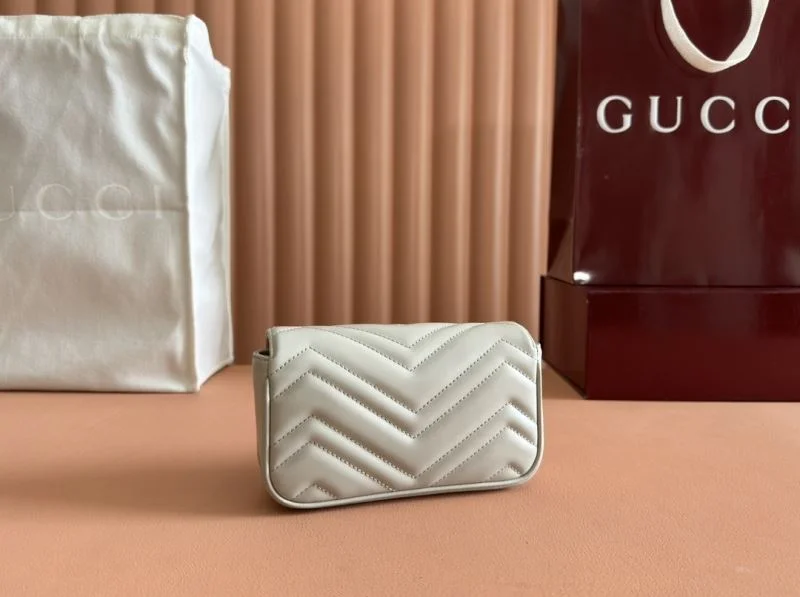 Top mirror Gucci Satchel Bags
