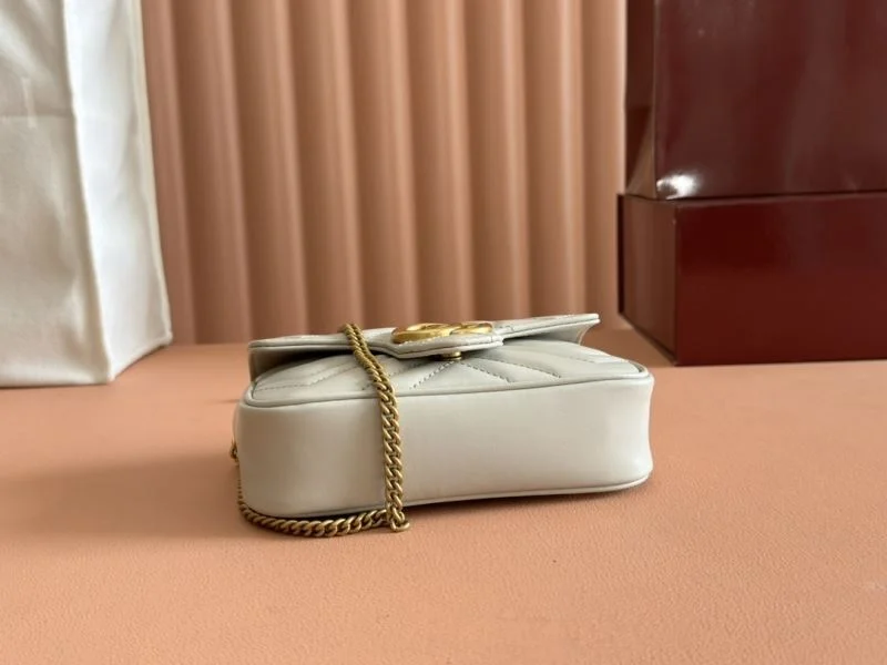Top mirror Gucci Satchel Bags