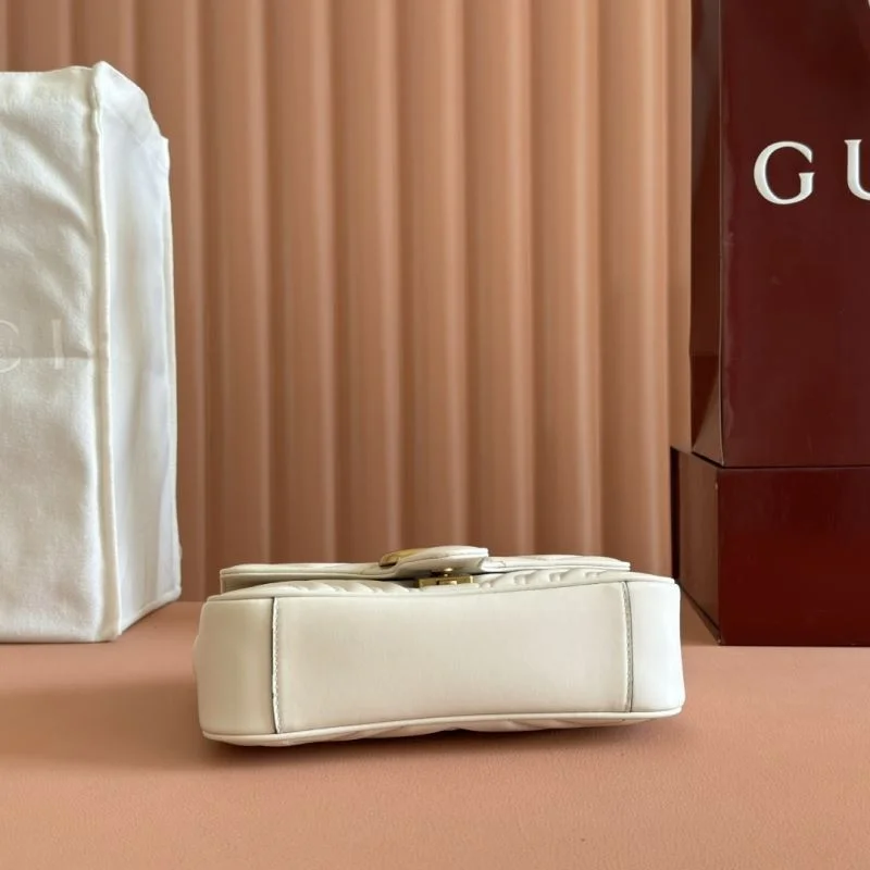 Top mirror Gucci Satchel Bags