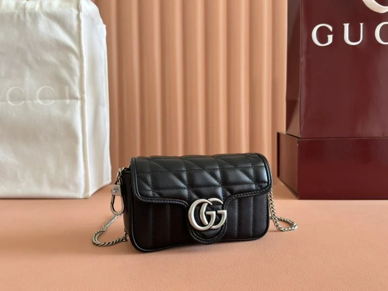 Gucci Satchel Bags