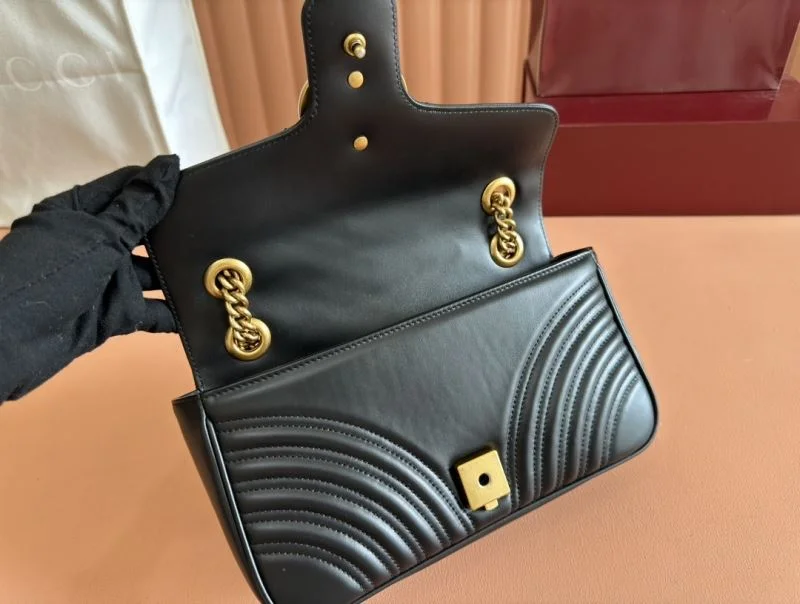 Accurate model Gucci Satchel Bags