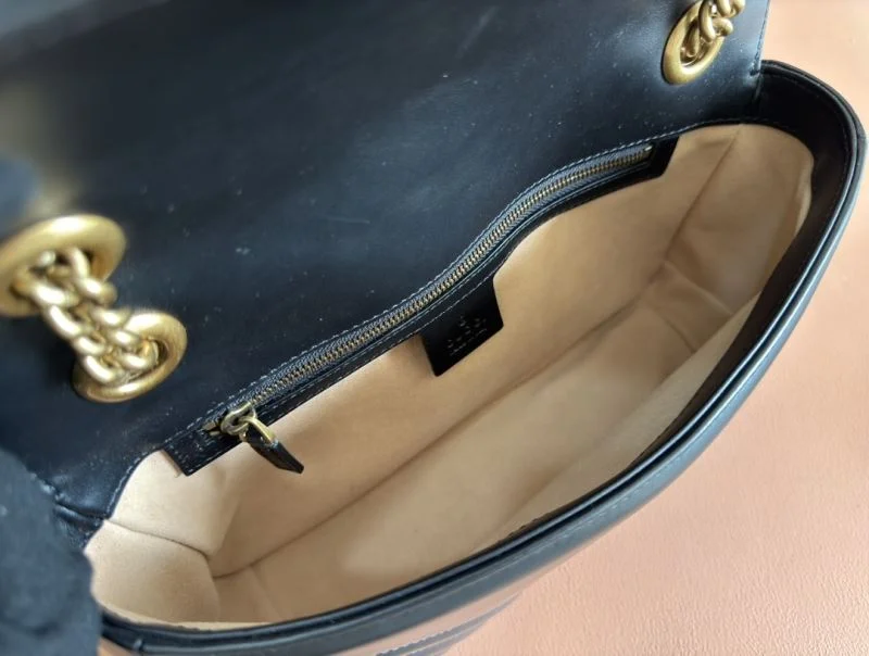 Accurate model Gucci Satchel Bags