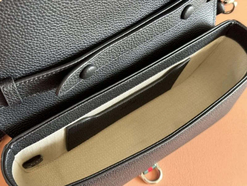 Exact replica Gucci Satchel Bags