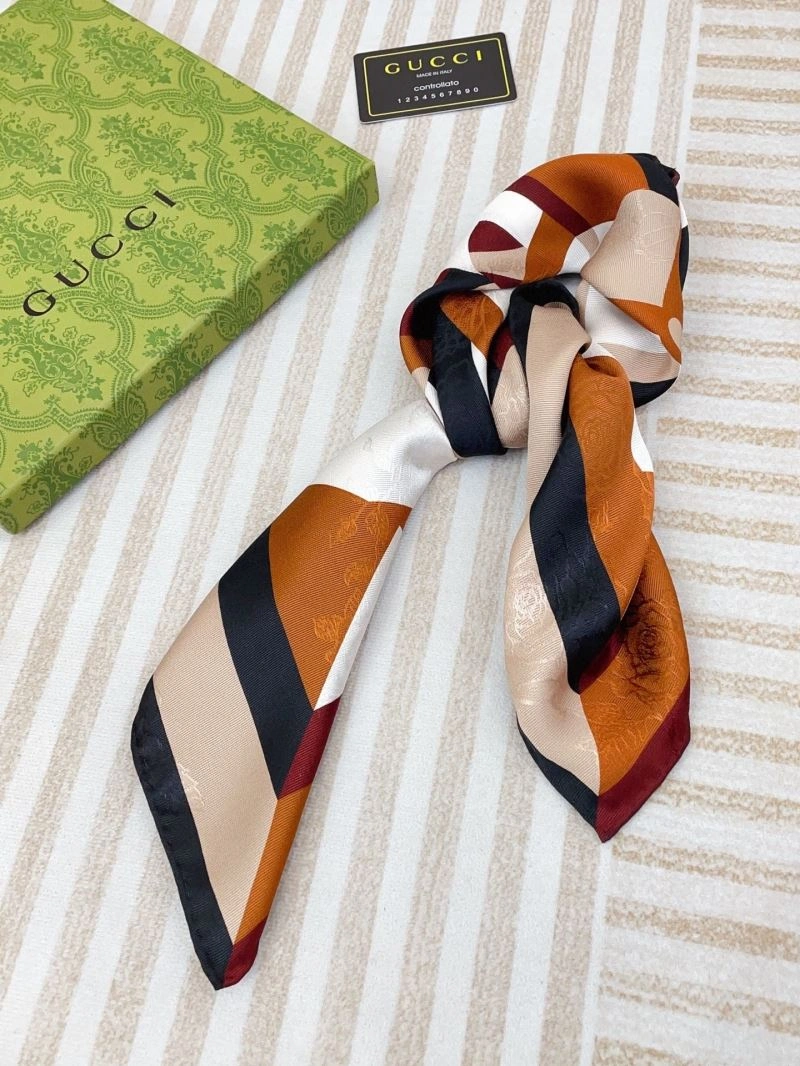 Accurate model Gucci Scarf