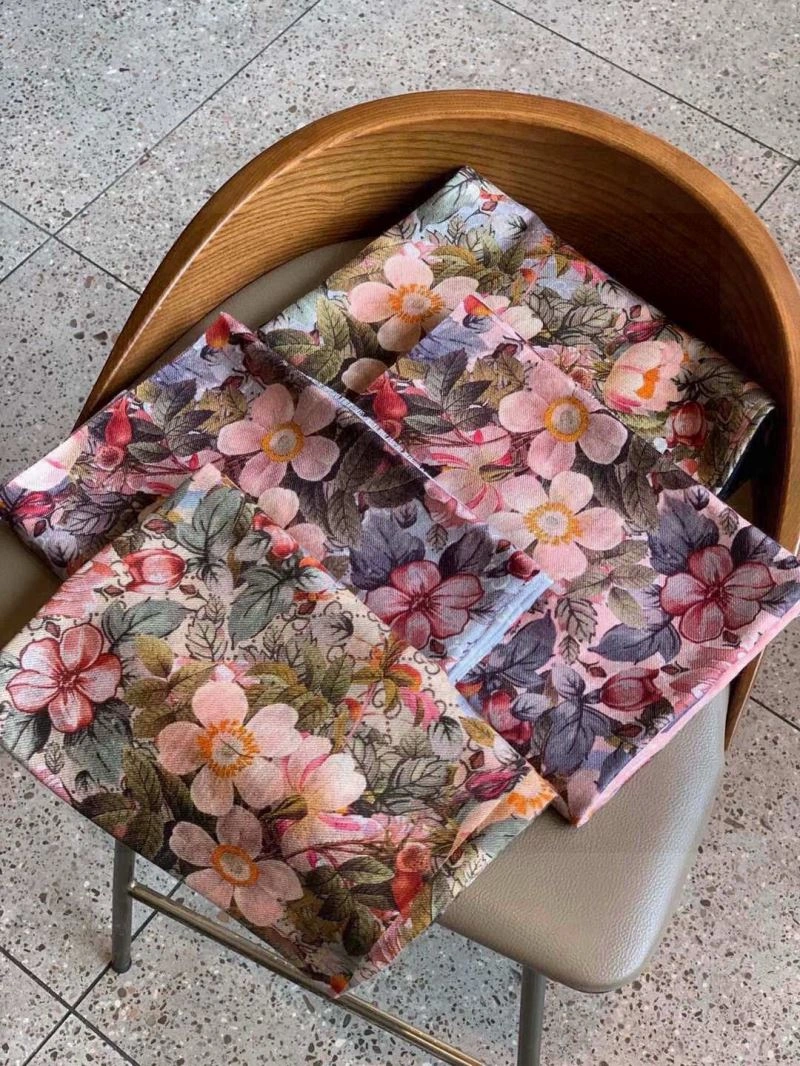 Reasonably priced Gucci Scarf