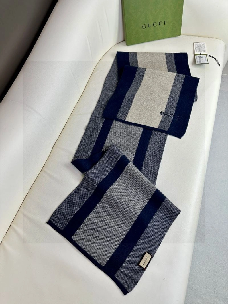 Brand-authenticated Gucci Scarf
