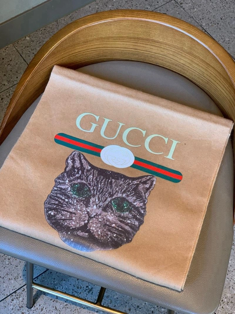 Top match Gucci Scarf