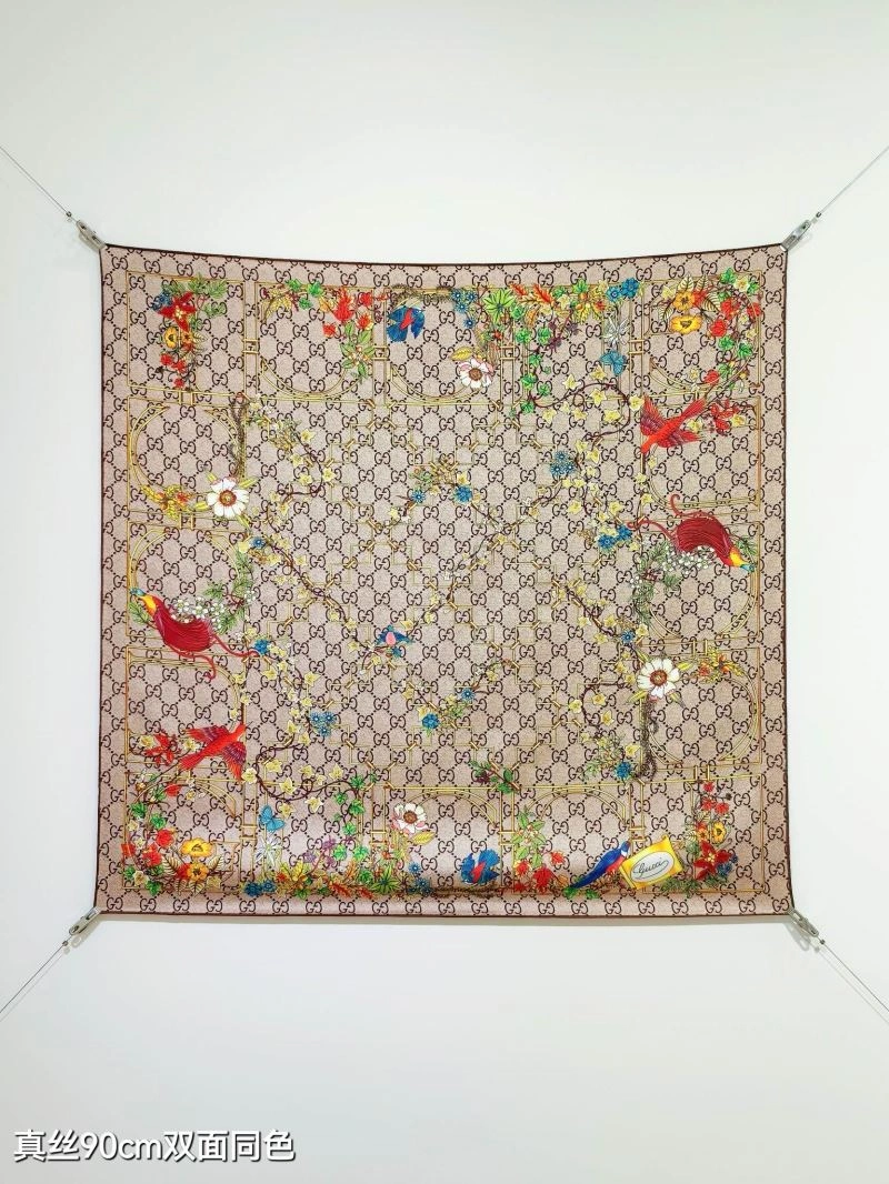 Factory-made Gucci Scarf
