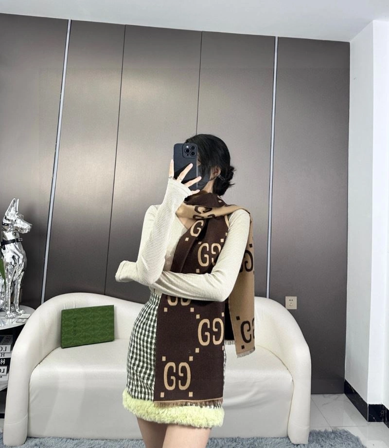 Value-priced Gucci Scarf