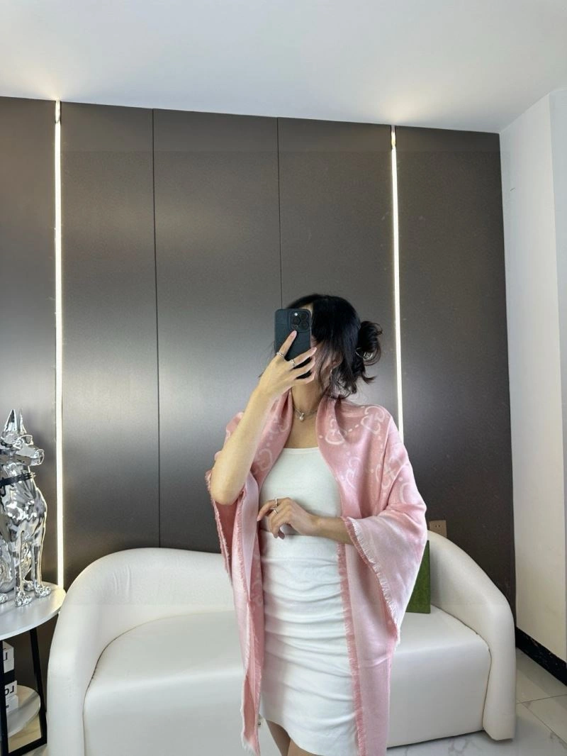 Value-priced Gucci Scarf
