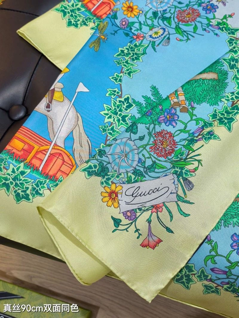 Bargain Gucci Scarf