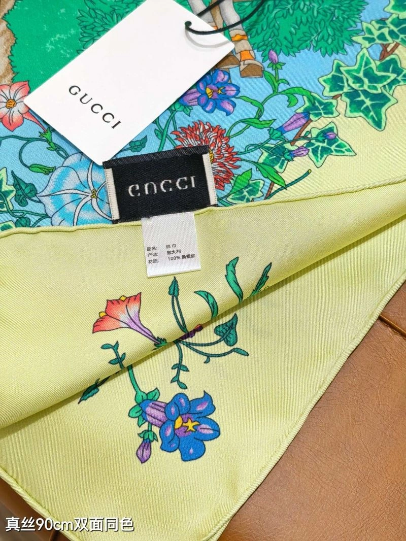 Bargain Gucci Scarf