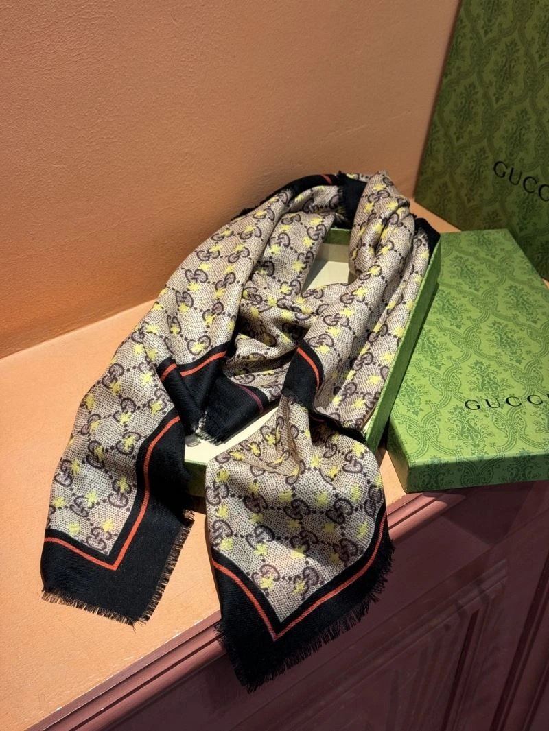 Bargain Gucci Scarf