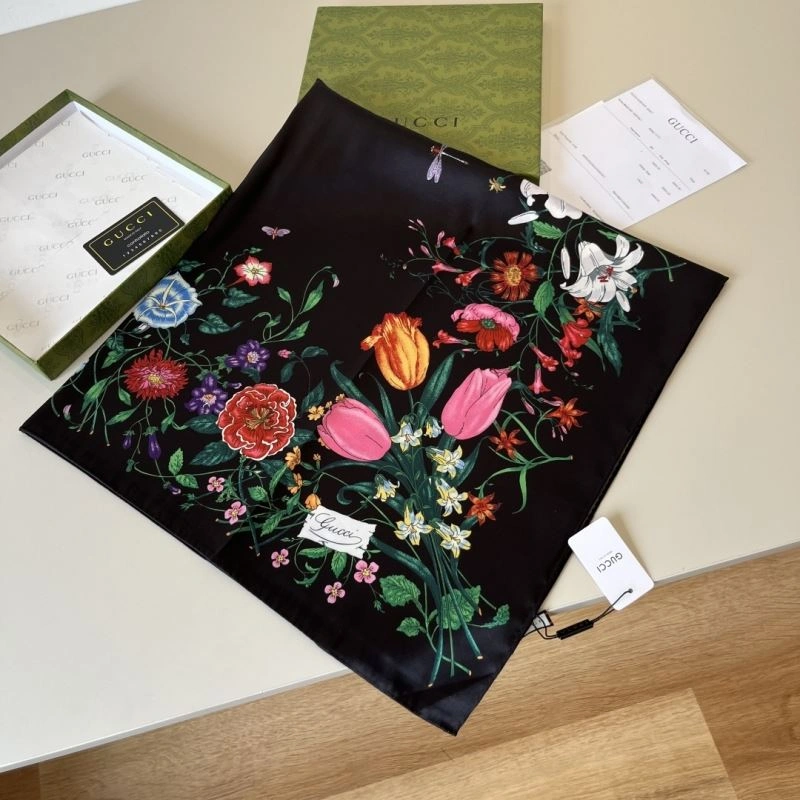 Top match Gucci Scarf