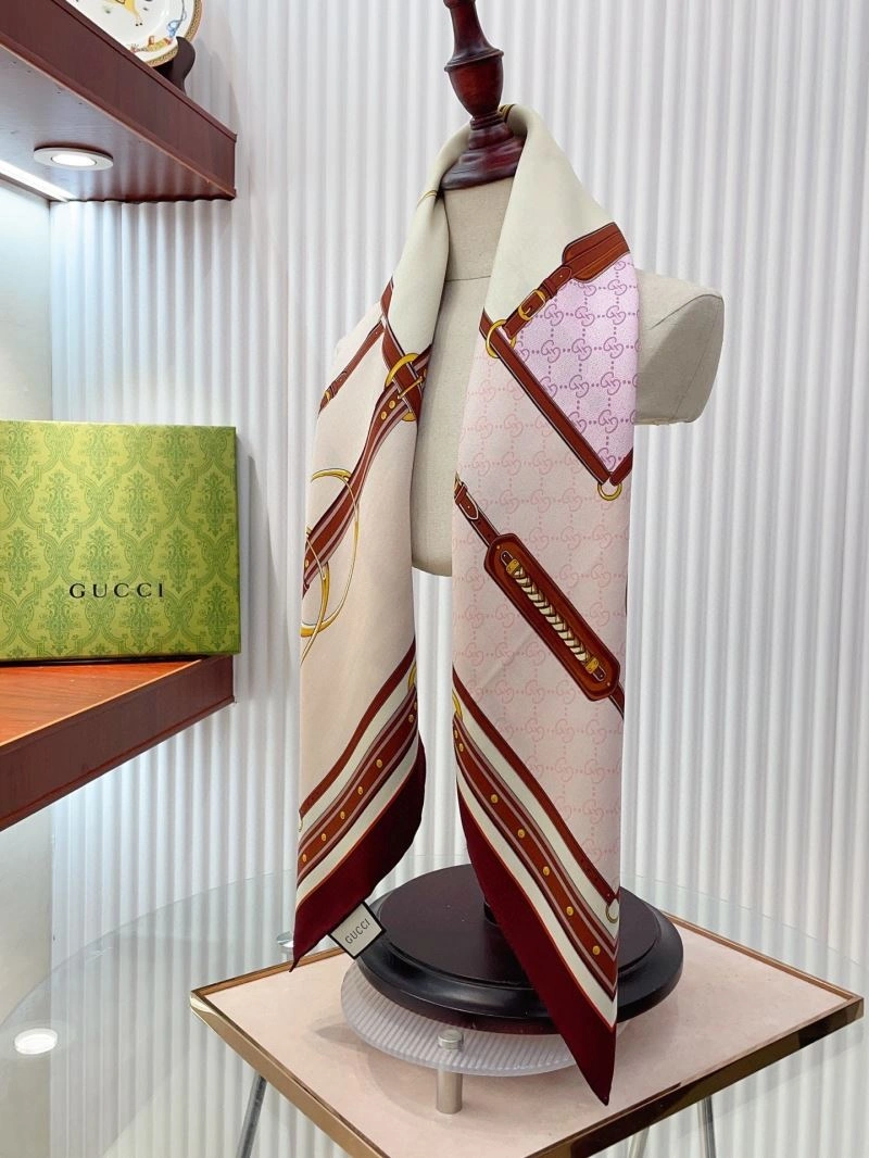 Low-cost Gucci Scarf