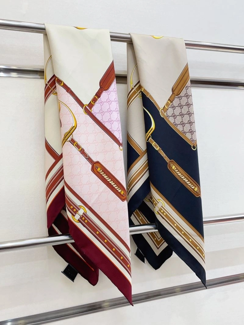 Top match Gucci Scarf