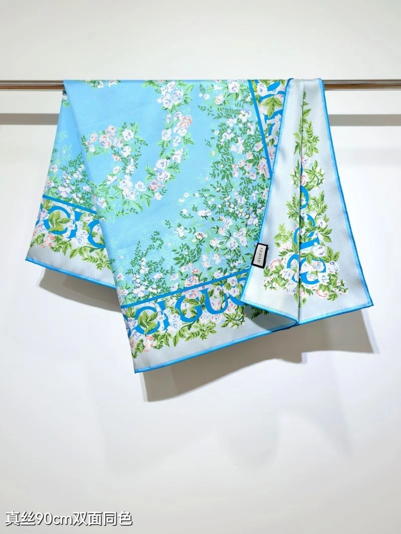 Brand-authenticated Gucci Scarf