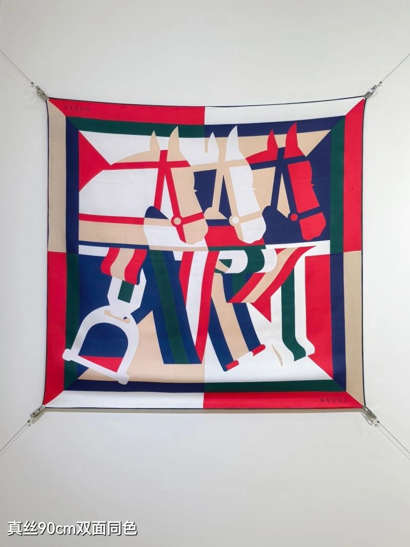 Brand-authenticated Gucci Scarf