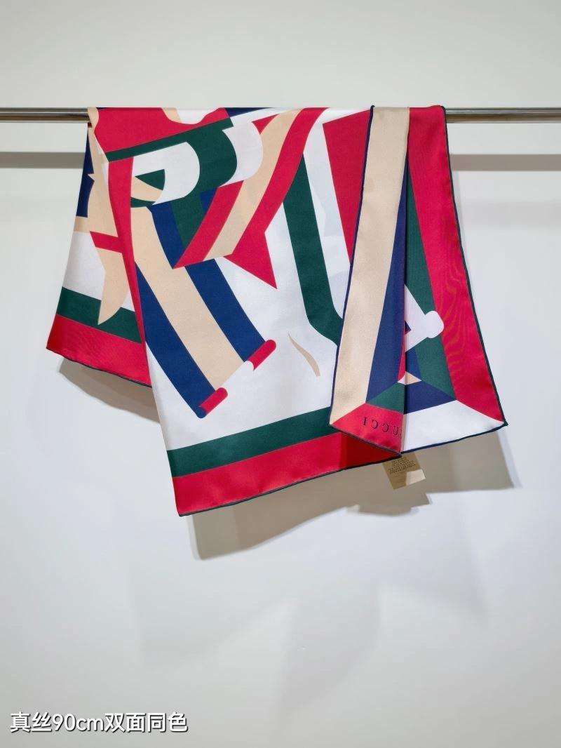 Brand-authenticated Gucci Scarf