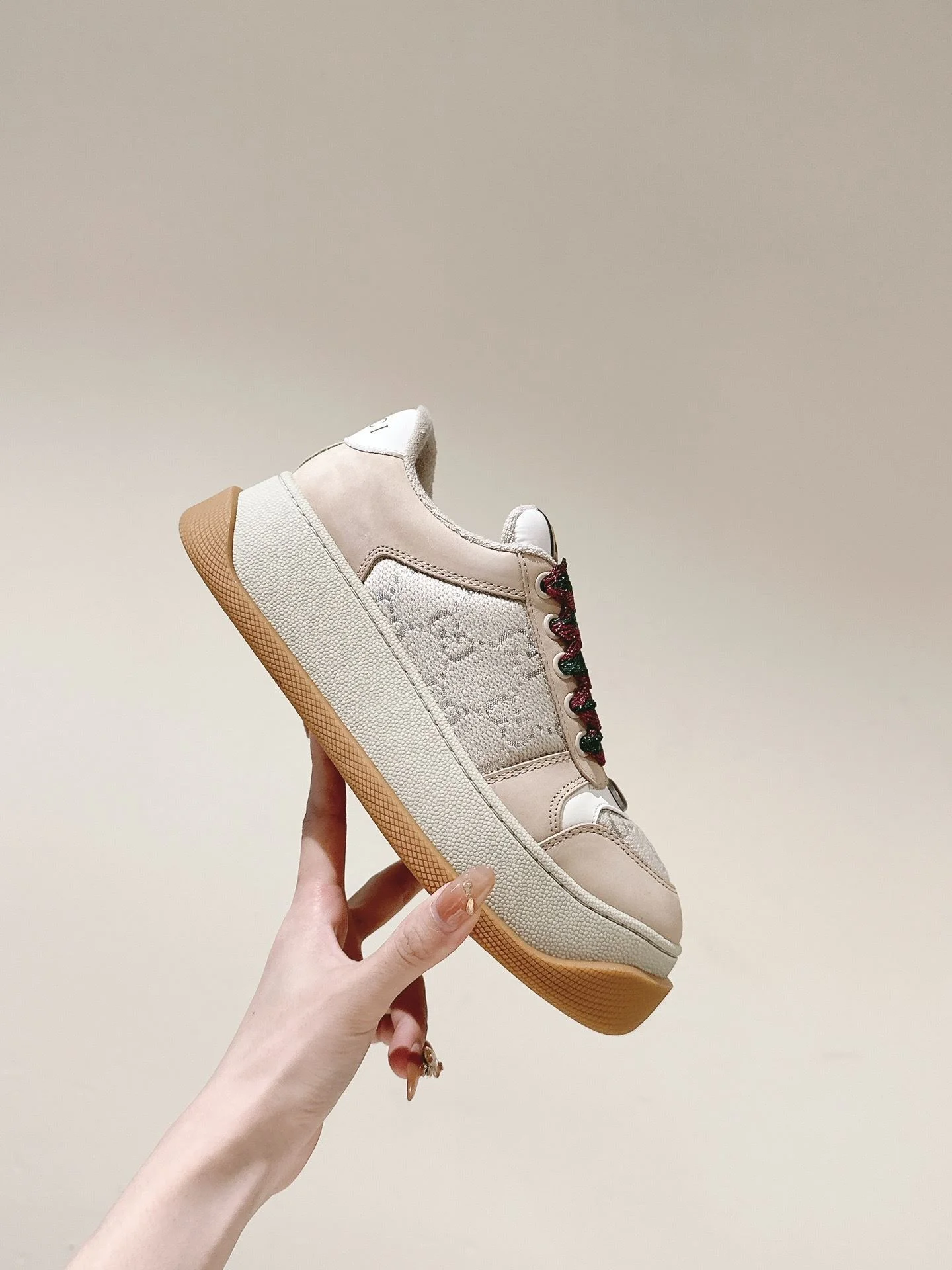 Accurate model Gucci Screener Shoes