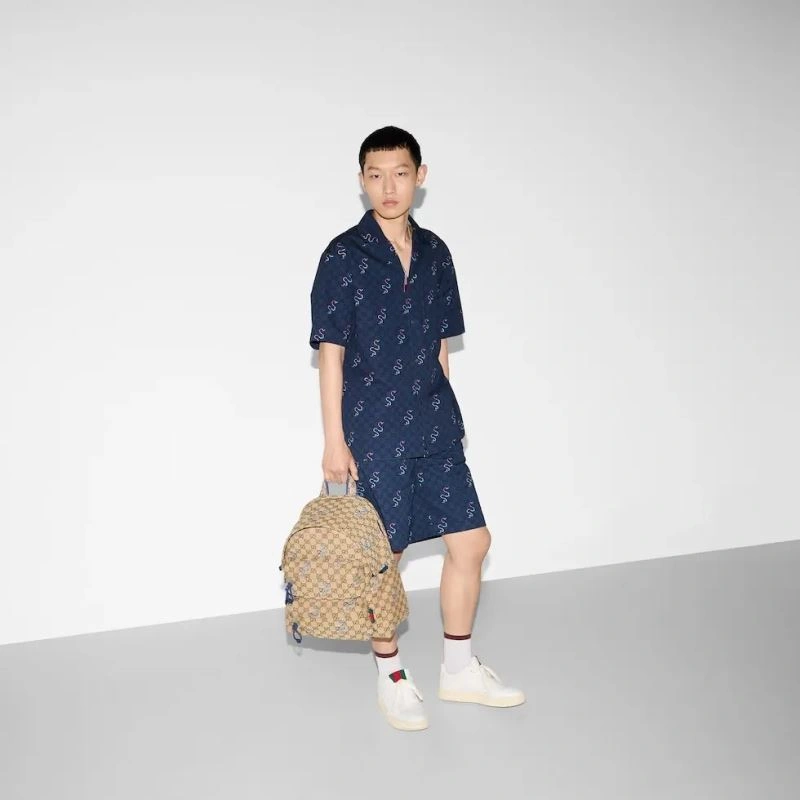 Indistinguishable Gucci Shirts