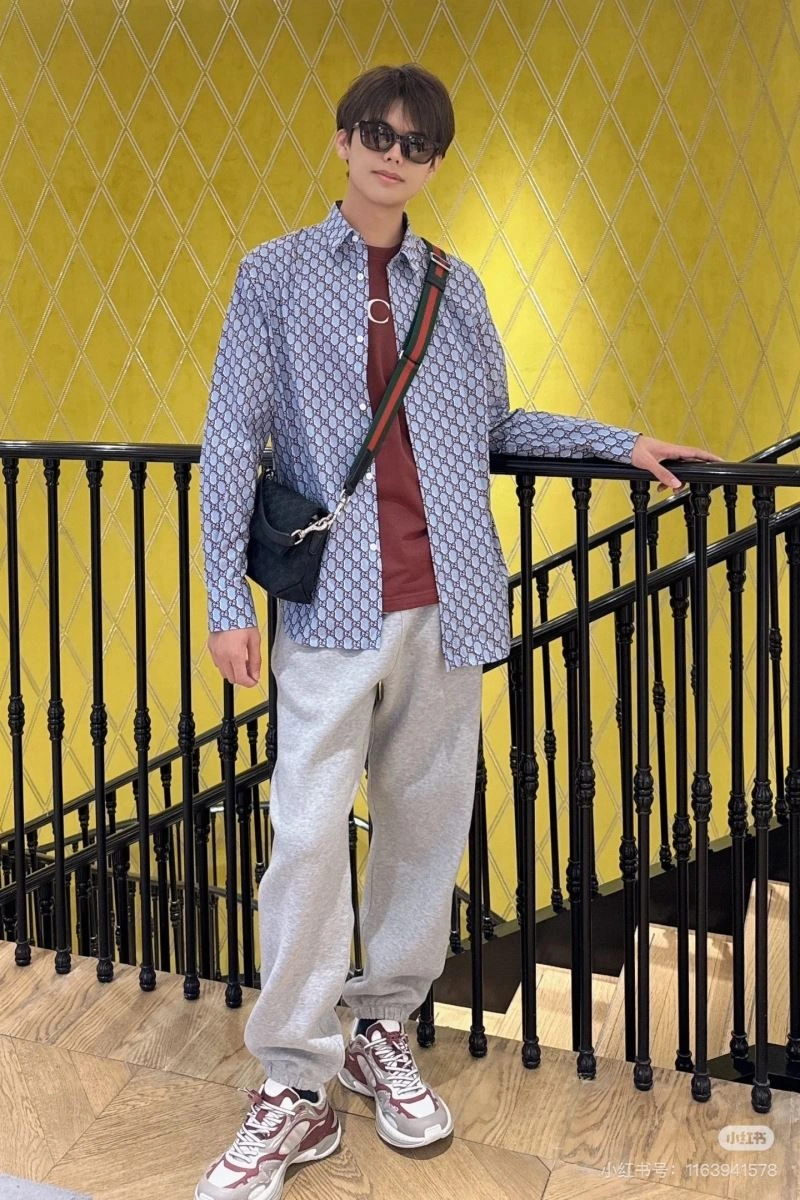 Indistinguishable Gucci Shirts
