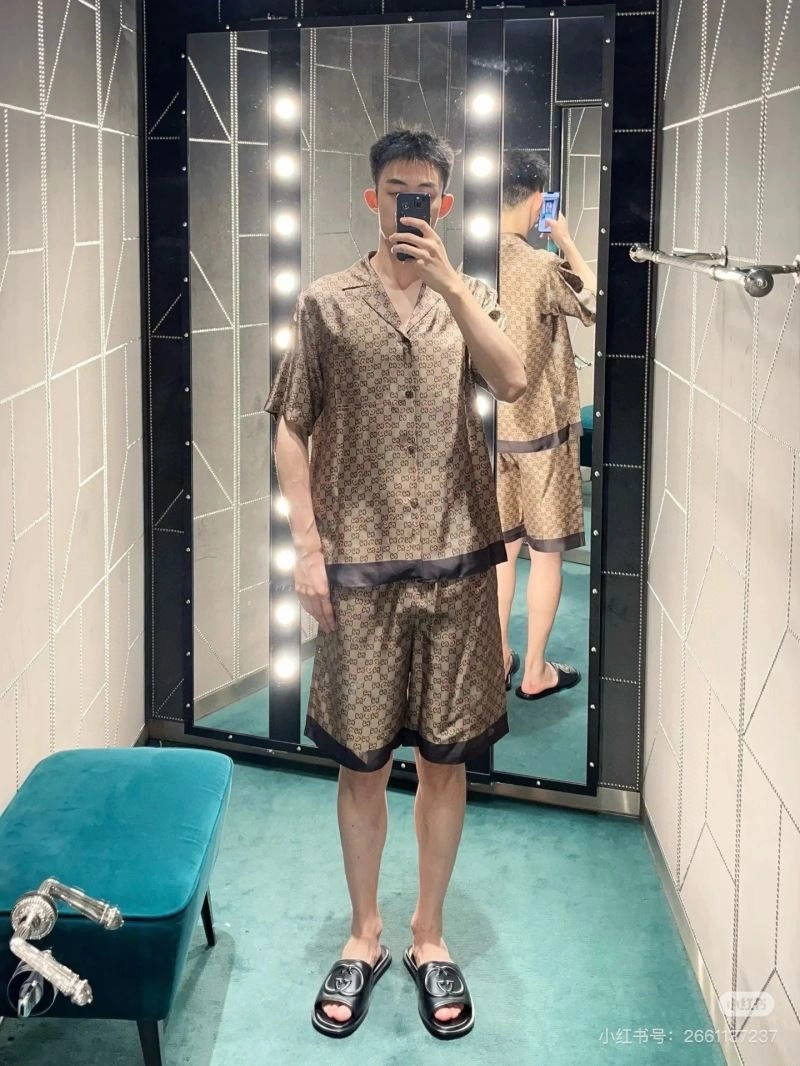 Indistinguishable Gucci Shirts