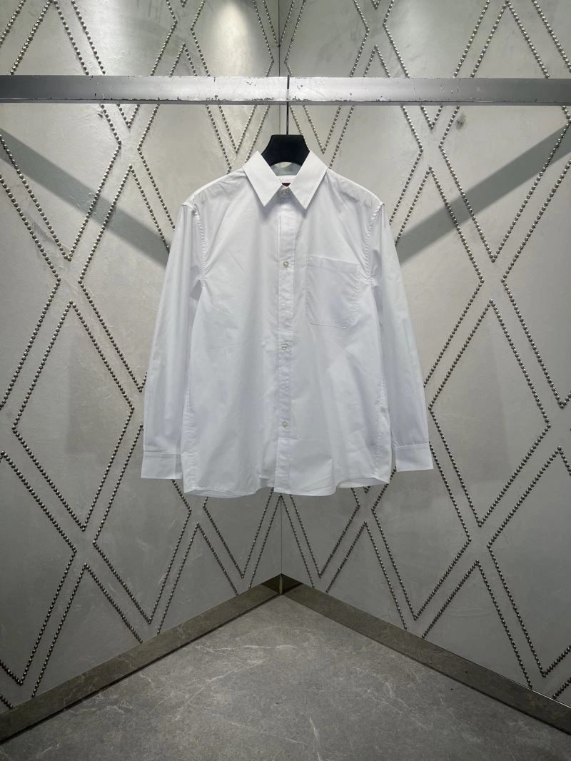Gucci Shirts