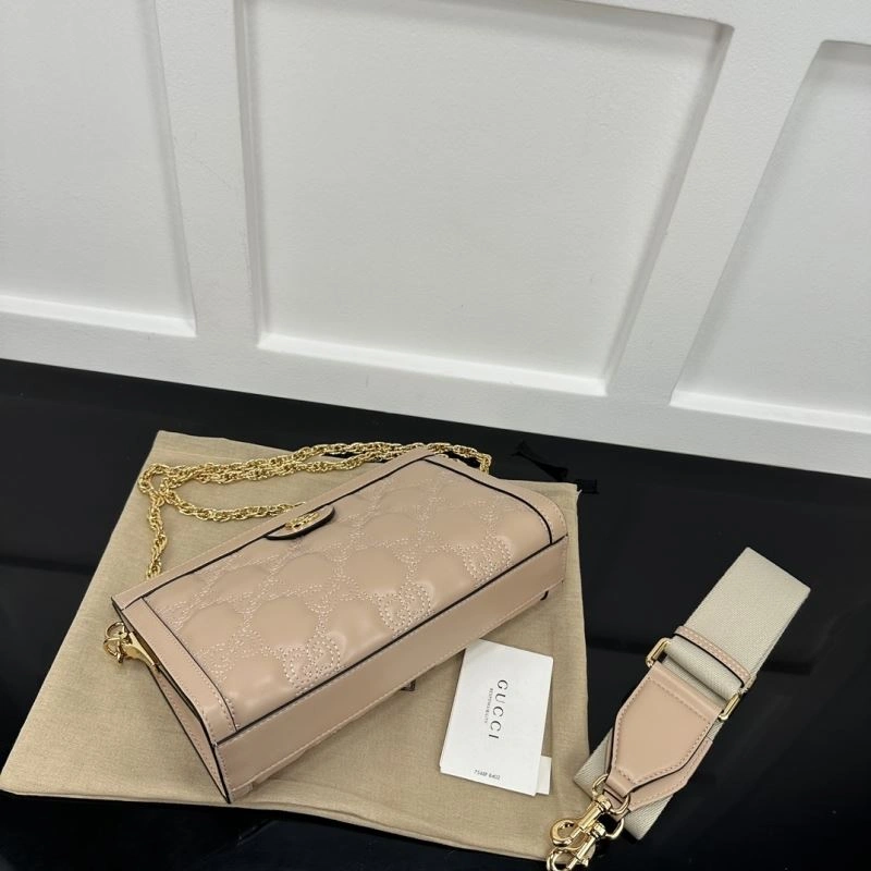 Low-cost Gucci Shopping Bags