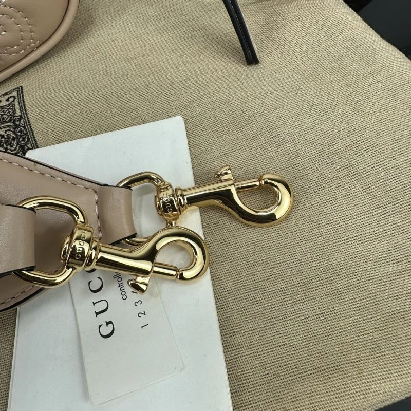 Accurate model Gucci Shopping Bags