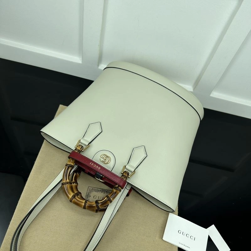 Exact replica Gucci Shopping Bags