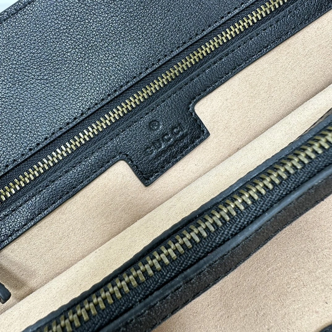 Top mirror Gucci Shopping Bags