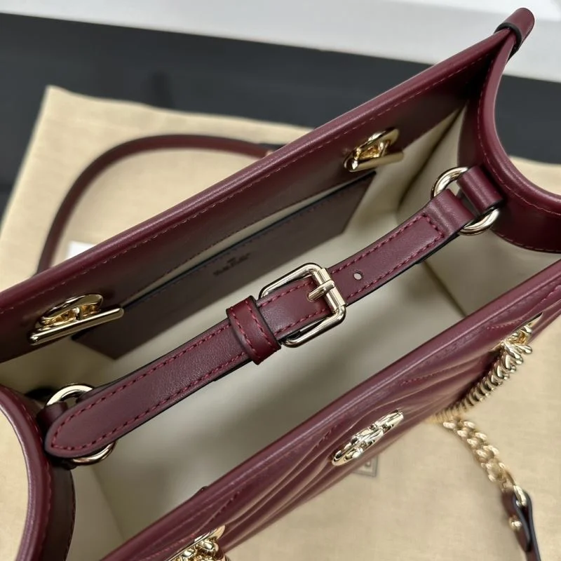 Brand-authenticated Gucci Shopping Bags