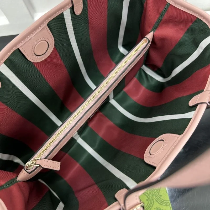Reasonably priced Gucci Shopping Bags