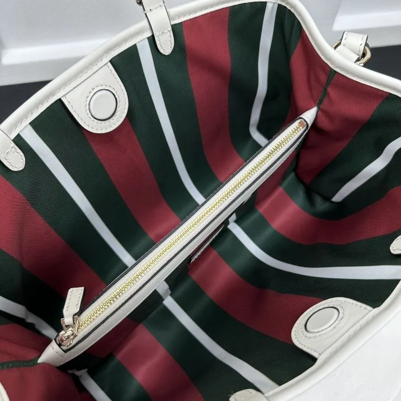Cut-rate Gucci Shopping Bags