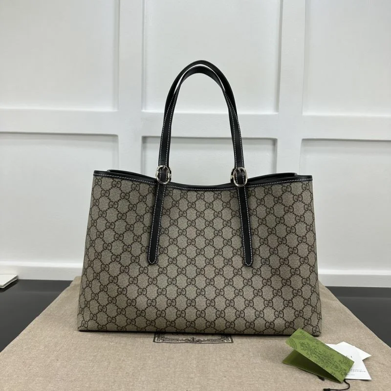 Indistinguishable Gucci Shopping Bags