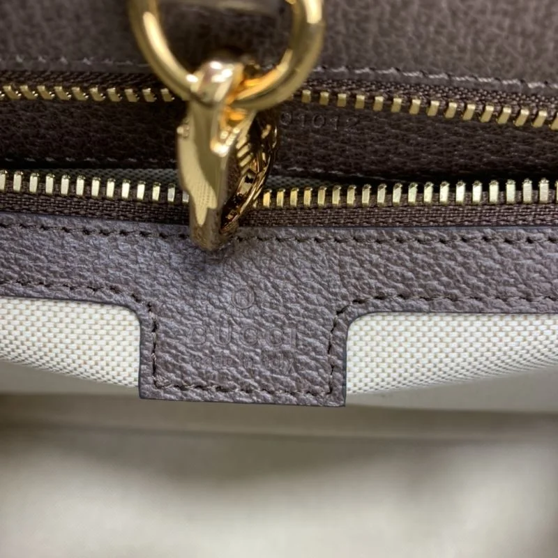 Accurate model Gucci Shopping Bags