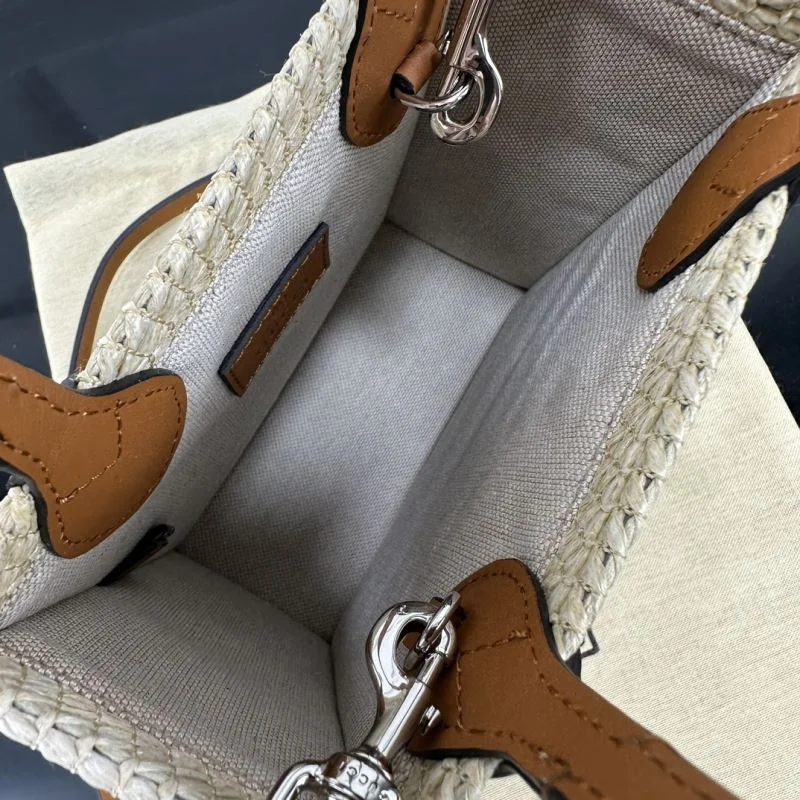High fidelity Gucci Shopping Bags