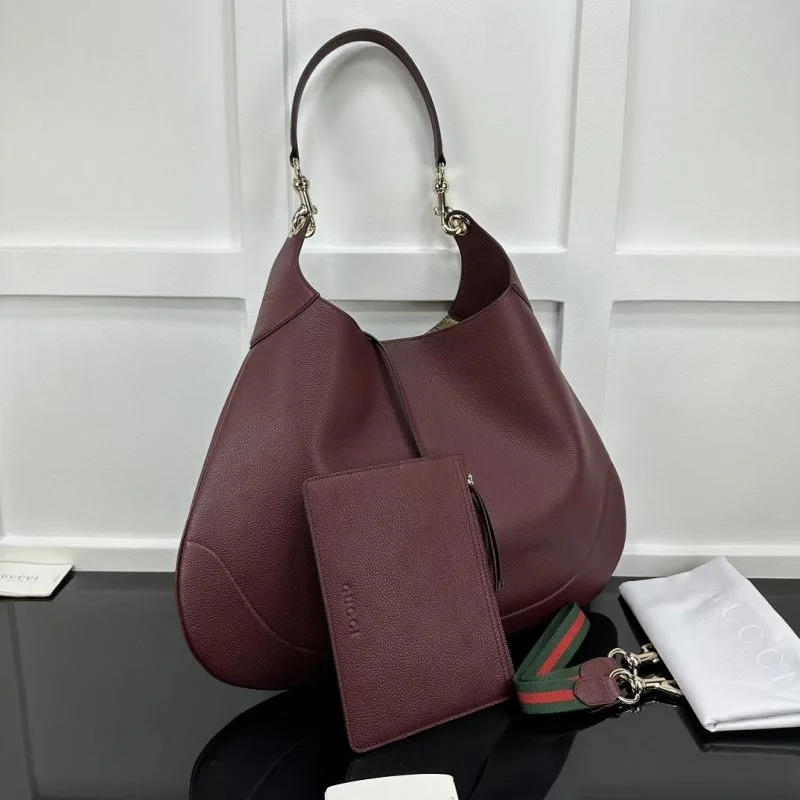 Reasonably priced Gucci Shopping Bags