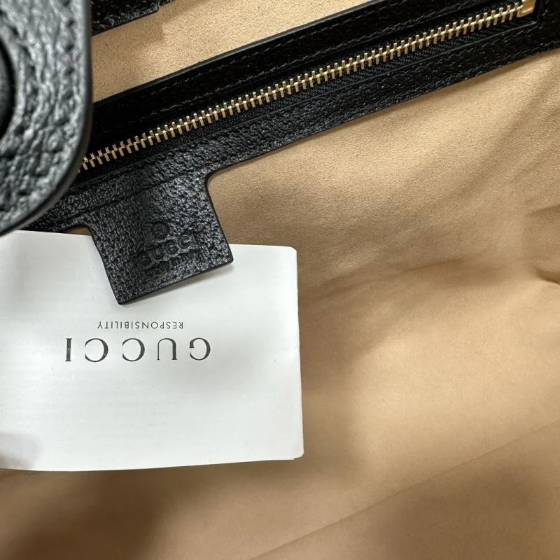 Low-cost Gucci Shopping Bags